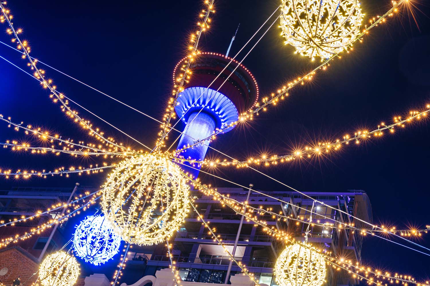 Commercial Christmas Lighting & Decorations - CLG Displays - Edmonton